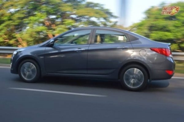 Hyundai Verna 4S Review, Price And Images - Motoroctane