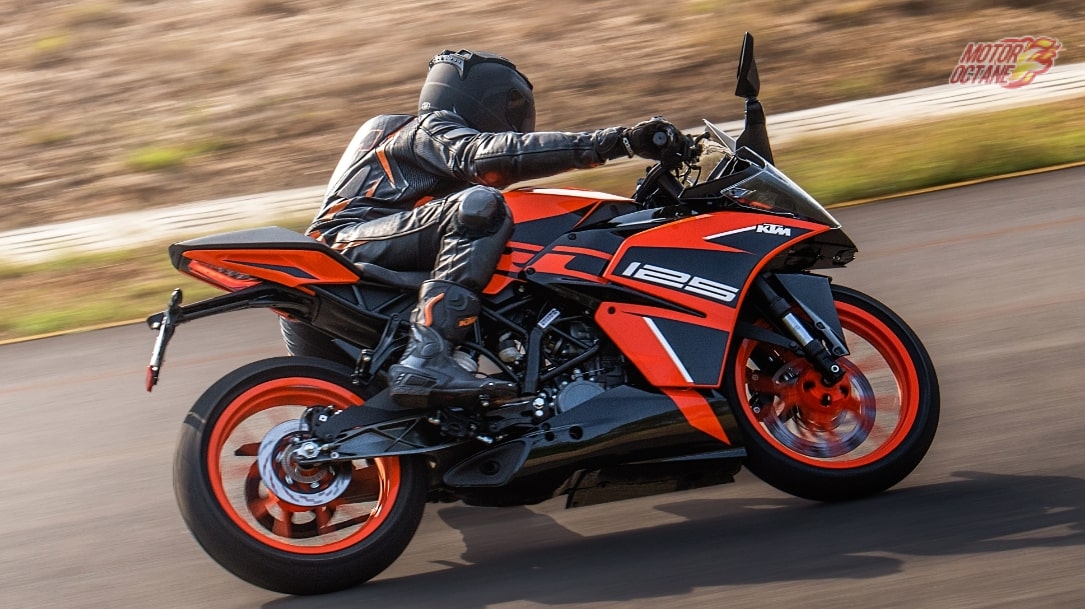 KTM RC125 now even more costlier! » MotorOctane speculates the colour