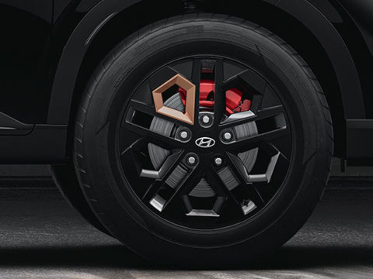 Hyundai Venue gets a bolder new look! » MotorOctane