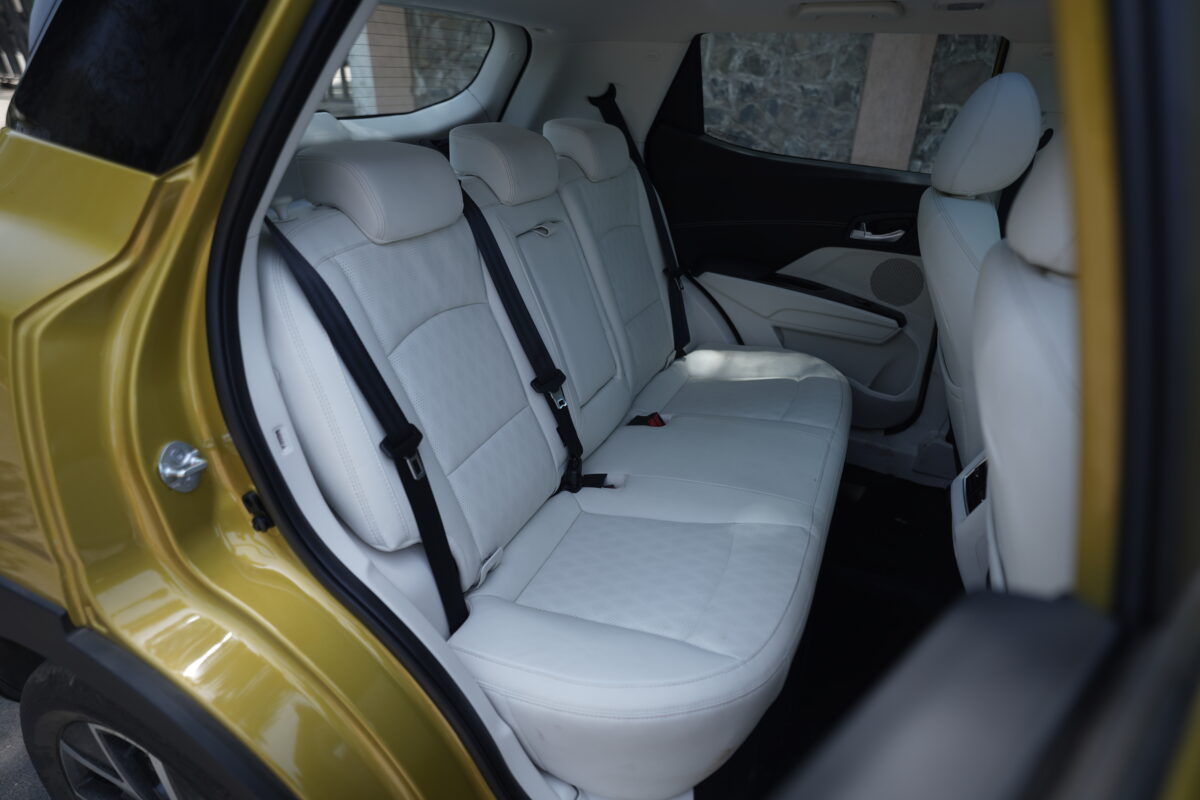 Mahindra XUV 3XO Drives Well But Noticed Two Flaws » MotorOctane