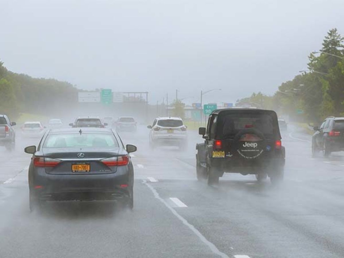 5 Driving Tips You Need To Know This Monsoon » MotorOctane