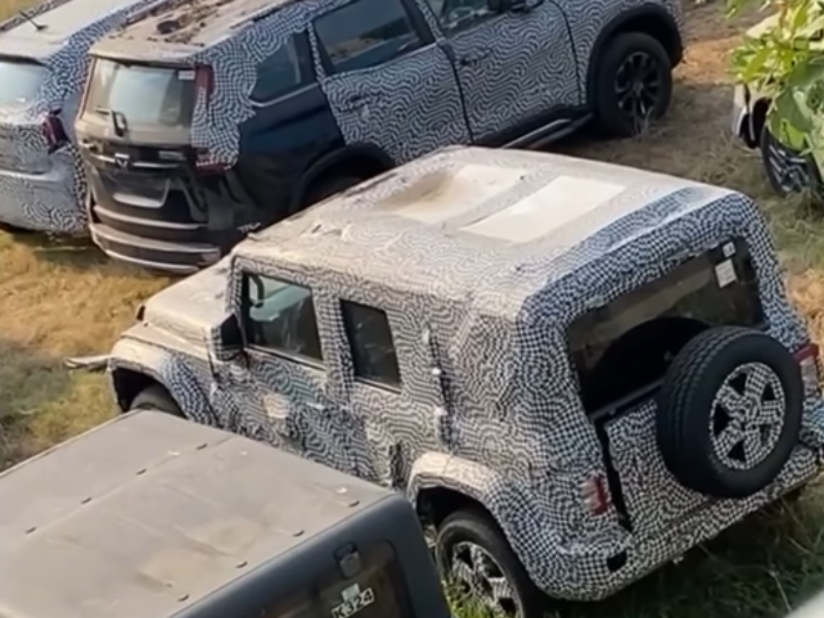 New Mahindra Thar Armada Spotted With Panoramic Sunroof? » MotorOctane