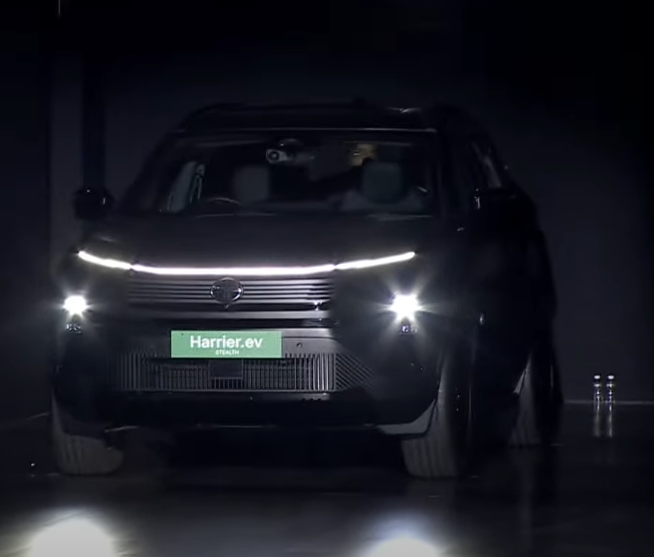 Tata Harrier EV Launched - True Land Rover DNA? » MotorOctane