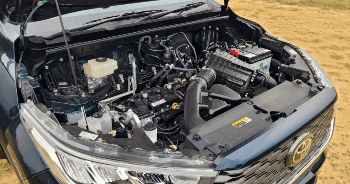 Upcoming Toyota Innova Rival To Get Mercedes Engine! » MotorOctane