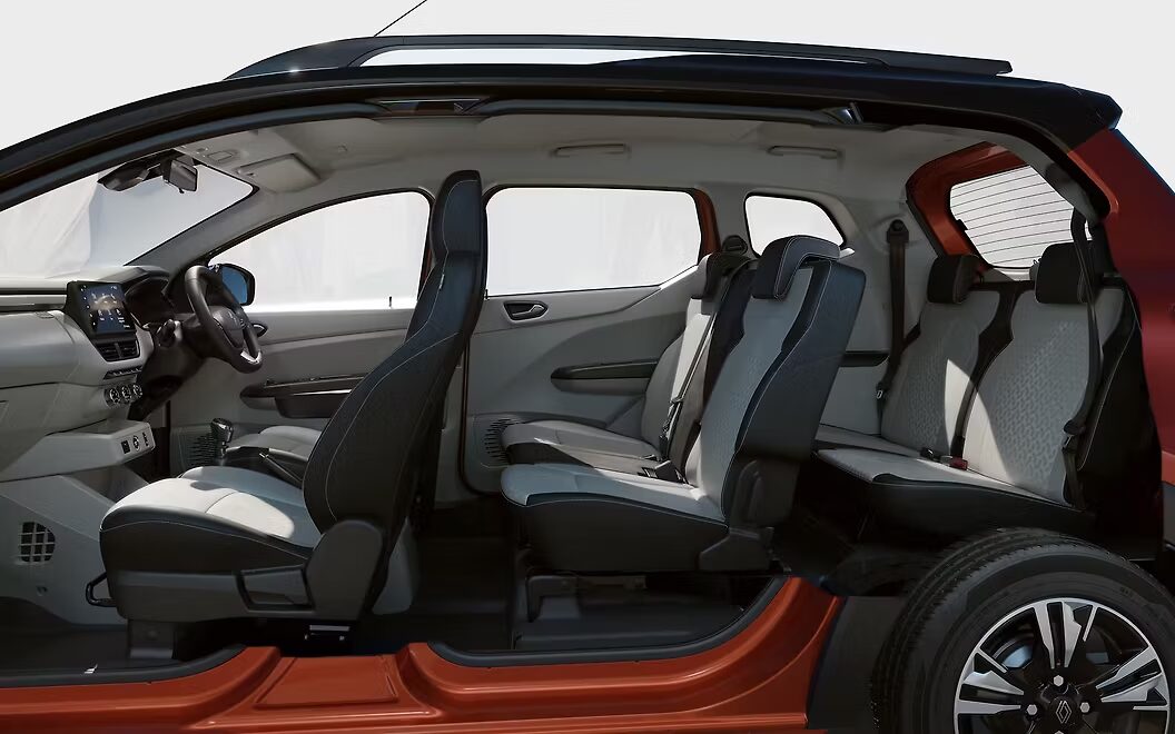 New Rs 9 Lakh 7-Seater Spotted Testing Before Launch! » MotorOctane