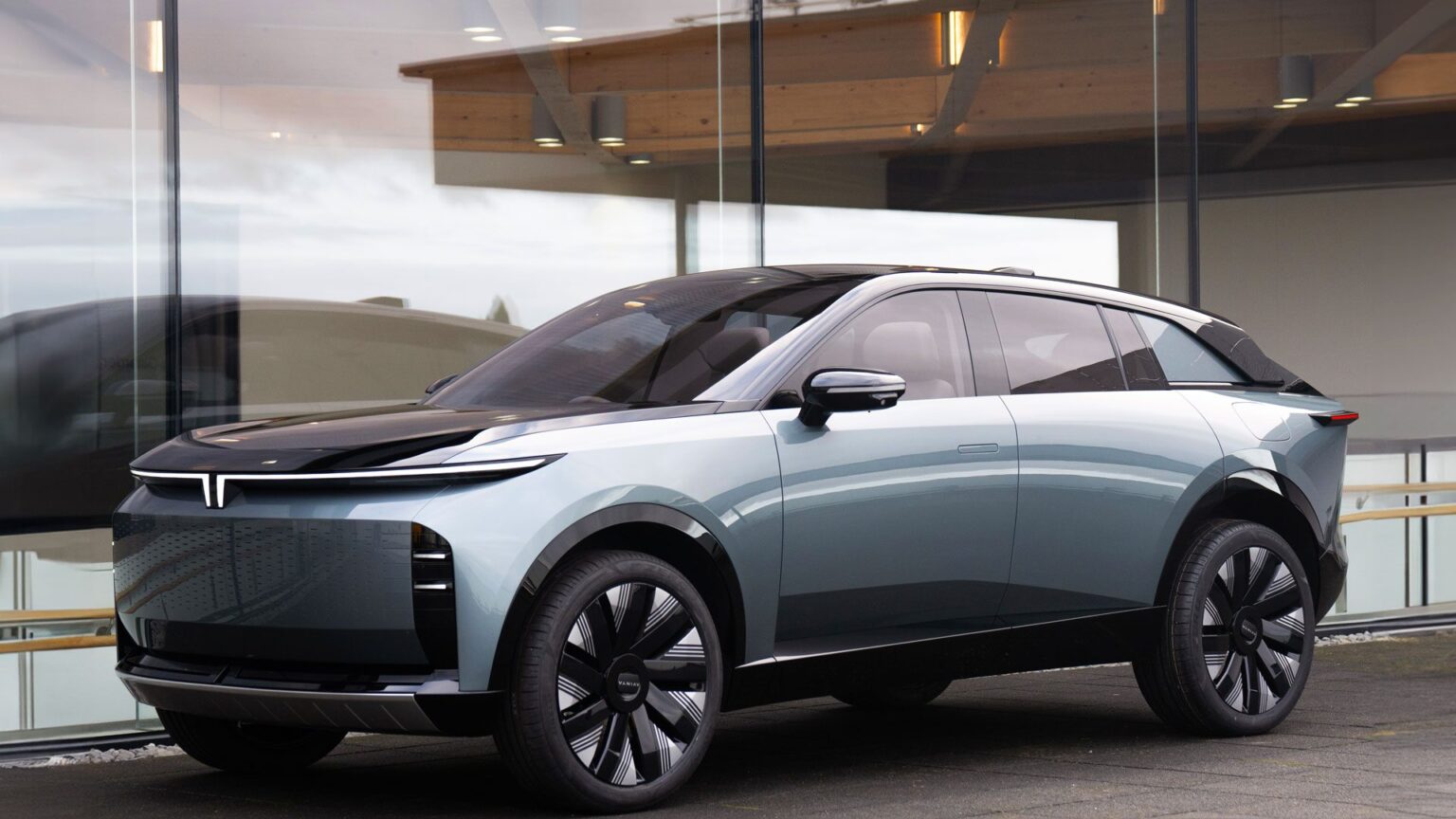 Tata’s New Luxury SUV Will Shock You! » MotorOctane